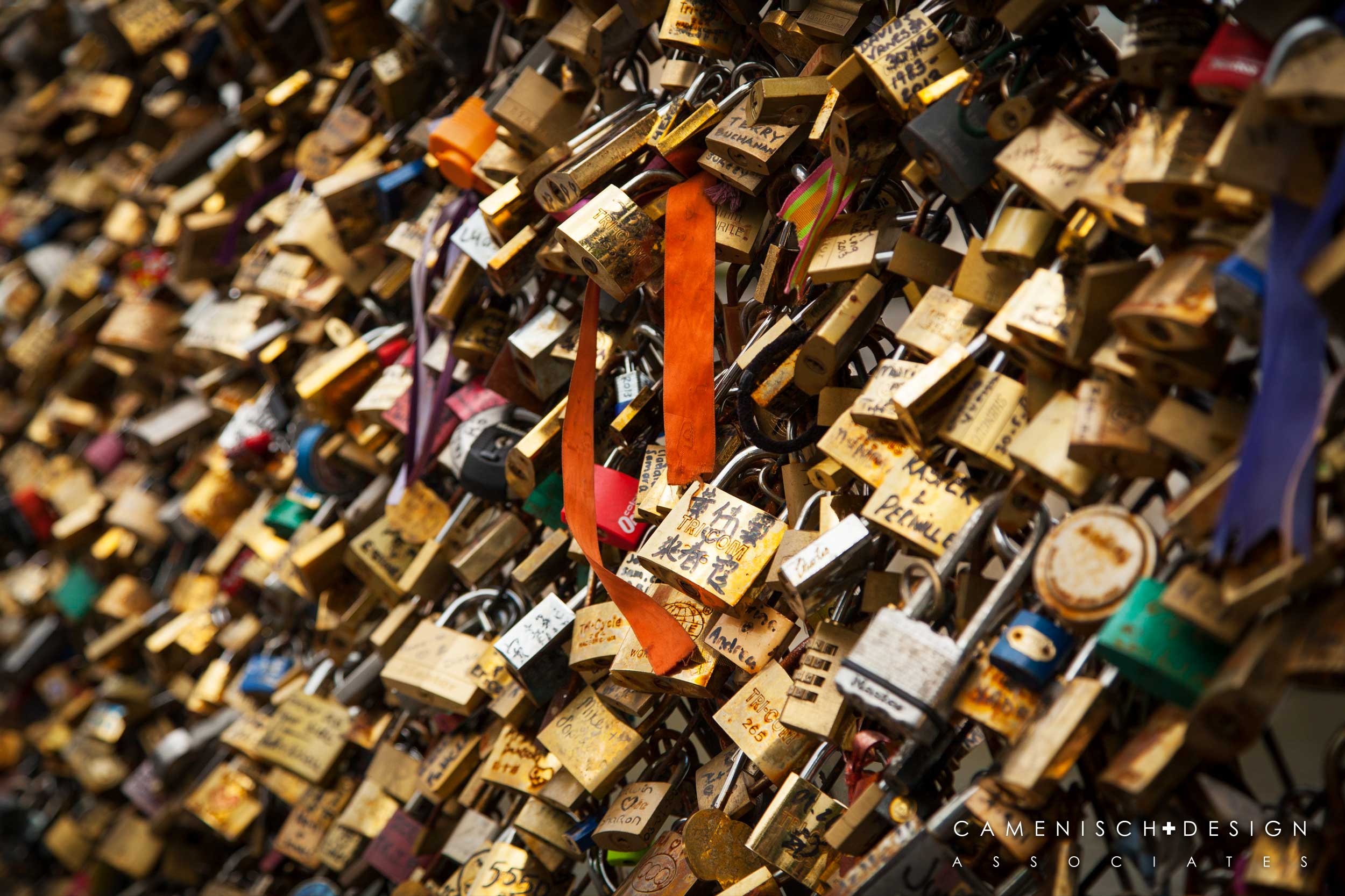 Locks - Paris, France - Copyright 2016 Camenisch Design Associates ...